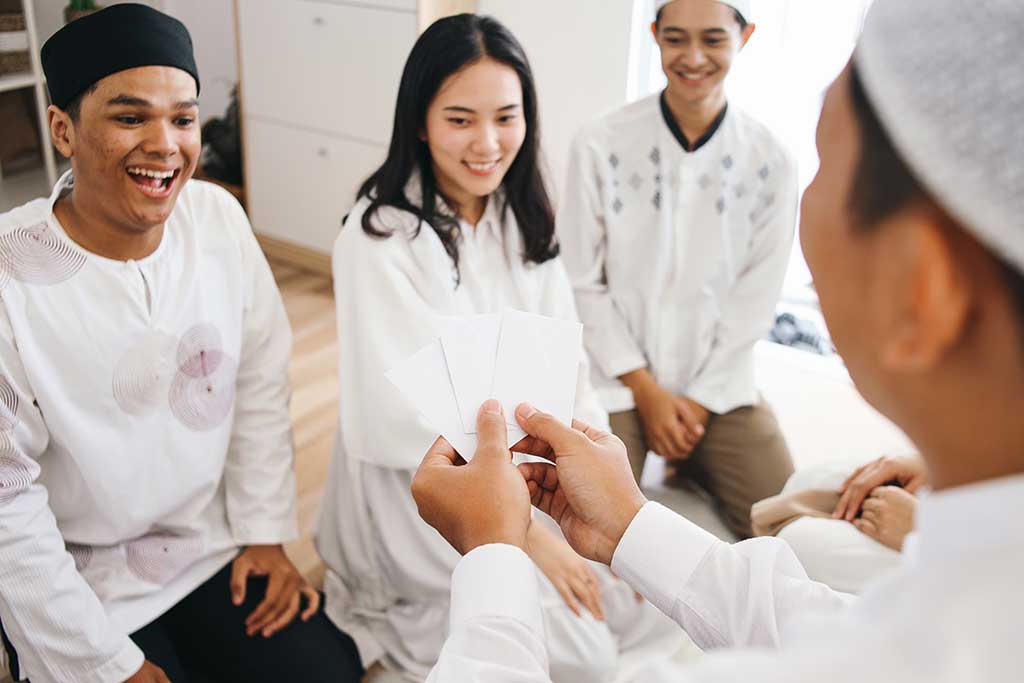 Berbagi Kebaikan Dalam Islam dan Cara Mudah Mengamalkannya